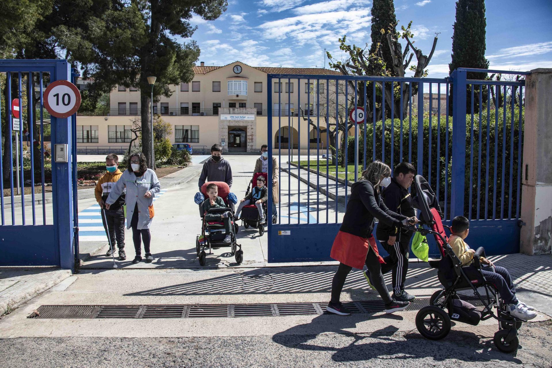 Els equipaments | dipta.cat | CEE Sant Rafael | Dipta